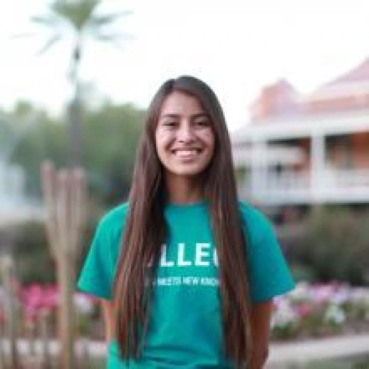 Nicollette R. Barton | Native American Science & Engineering Program